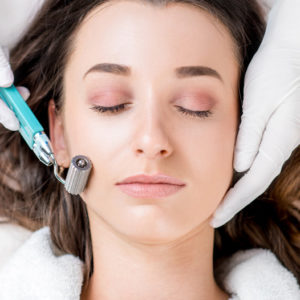 Le Microneedling Anti Age - Institut Zenaura Bron